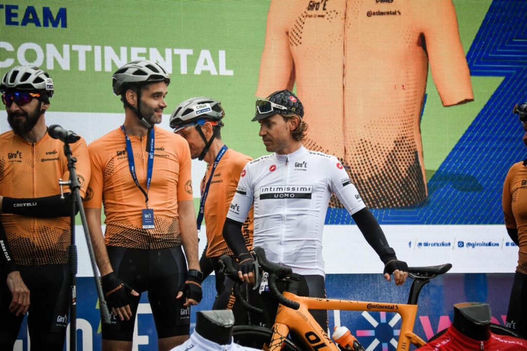 Giro d'Italia: Cassani, Cunego, Tafi e Dossena al Giro E - TortonaOnline