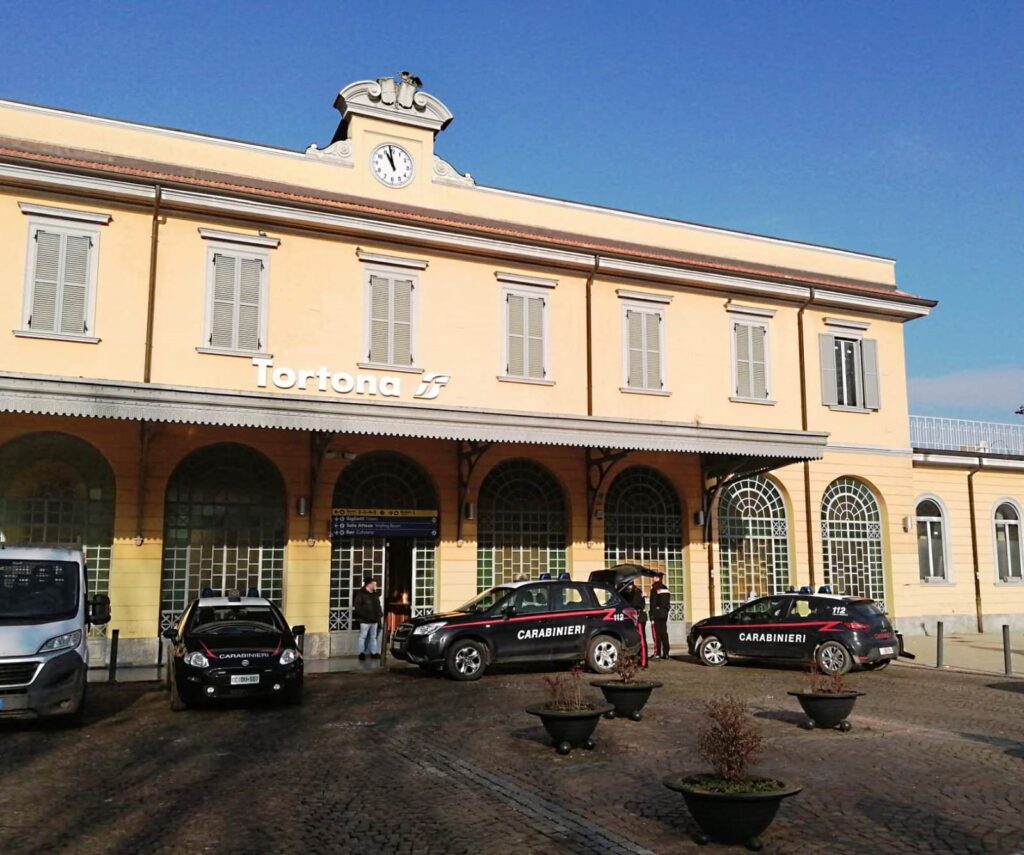 Tortona: i controlli dei Carabinieri alla Stazione Ferroviaria ...